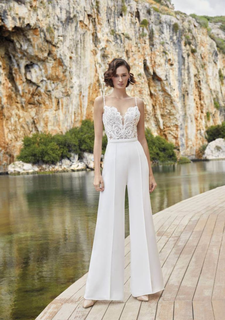 Standesamt Outfits bei SPOSIA | Brautsalon in Paderborn